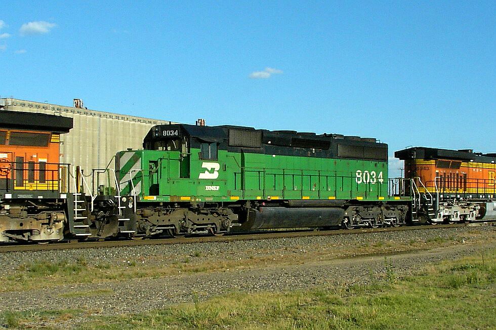 BNSF 8034